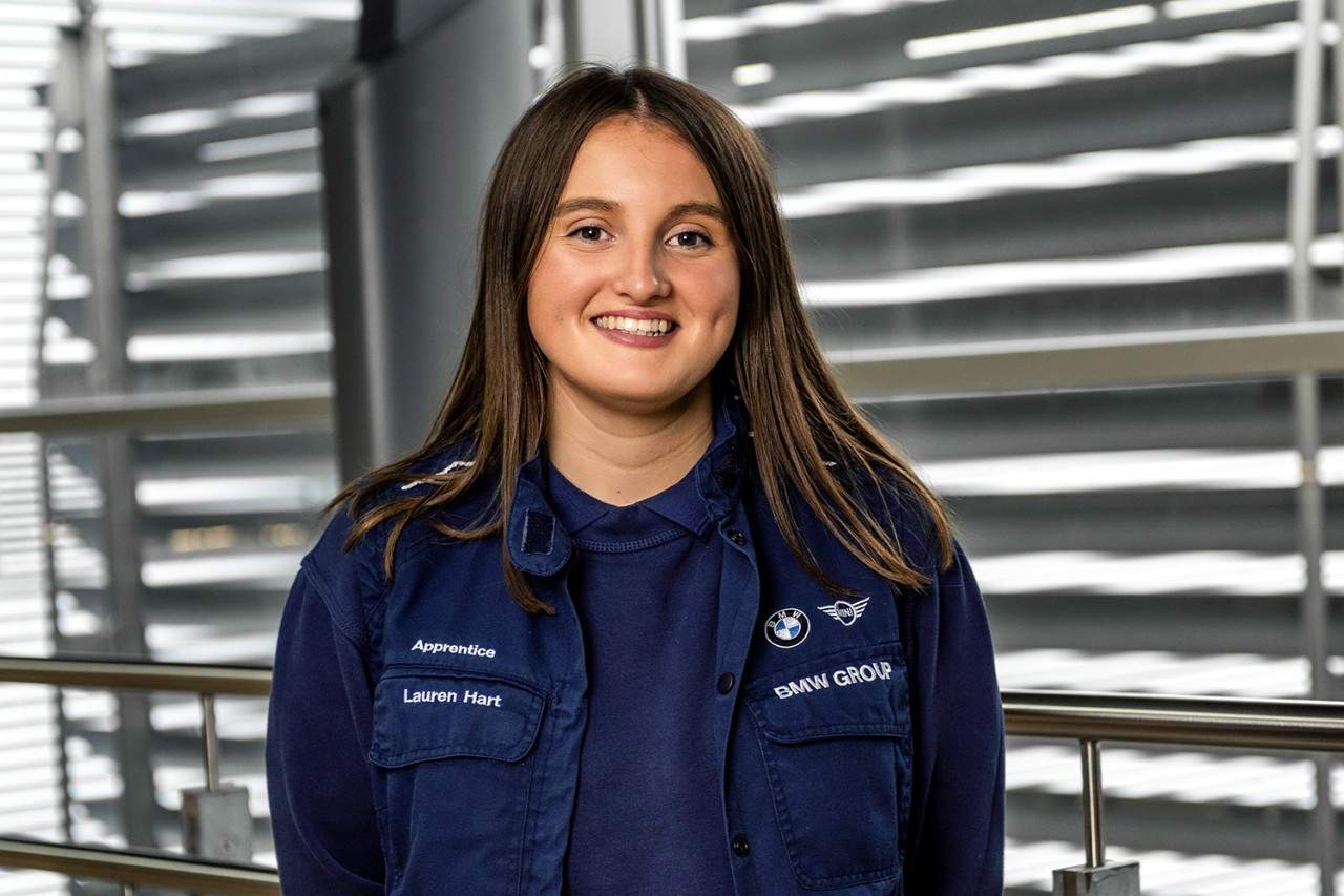 Apprenticeships at the BMW Group UK | Apprentice | BMW Group Careers UK
